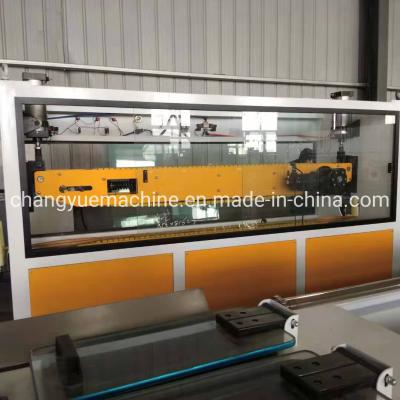 Chine Découvrez la différence avec une ligne de production de tuyaux en UPVC à double vis entièrement entrelacée à vendre