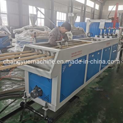 Chine Machine de fabrication de tuyaux en PVC à structure de canal à vis profonde pour des performances supérieures à vendre