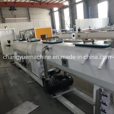 Chine Ligne de production de tubes en PVC en mode alimentation unique avec assurance et alimentation automatique à vendre