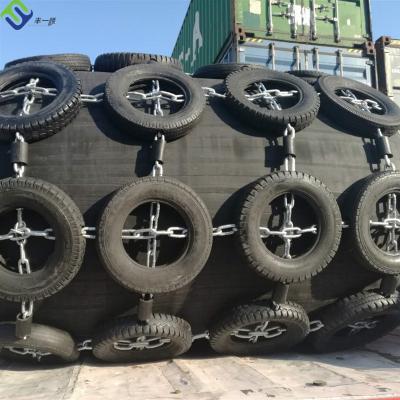 China marine rubber fender Chain nets last longer against corrosion boat fender molded rubber loading dock bumpers for sale