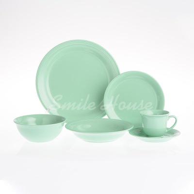China Green design ceramic set plates for sale