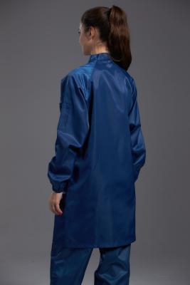 China Artículo abierto recto reutilizable del cuello del soporte de la cremallera del labcoat Class1000 de la ropa estática anti del ESD pequeño en el taller de SMT en venta