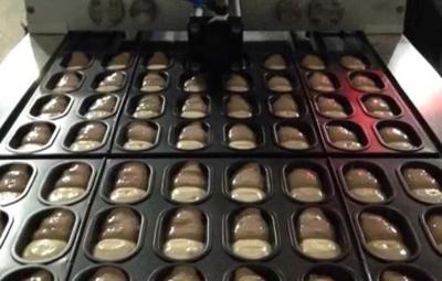 China Cake dough depositor machine bakery——YuFeng for sale