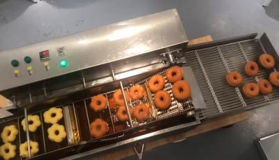 China Mini yeast donut frying machine for sale for sale