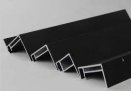 Struttura di pannello solare di alluminio anodizzata il nero per il tetto e la terra