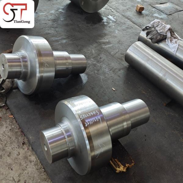Quality 42CrNiMo Free Forging Impact Resistant Planetary Gear Step Shaft For Wind Power for sale