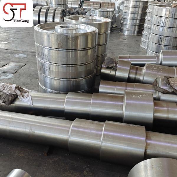 Quality 42CrNiMo Free Forging Impact Resistant Planetary Gear Step Shaft For Wind Power for sale