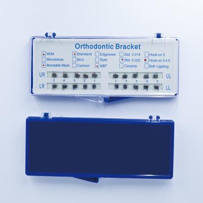 Cina CCC Certified Mini Ortodontic Bracket Bondable Metal Dental Teeth Molar Braces in vendita