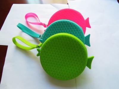 China 2013 new fashion cheap silicone coin bag,jelly silicone purse for sale
