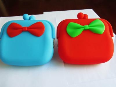 China 2013 new fashion cheap silicone coin bag,butterfly silicone purse,bowknot silicone bag for sale