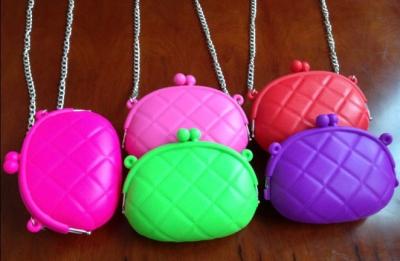 China 2013 newest design cheap silicone long chain handbag,silicone beach bag,tote bag,coin bag for sale