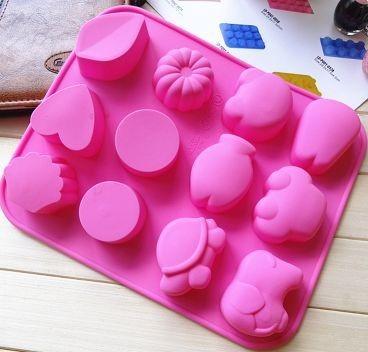 China New design eco-friendly silicone Bakery Moulds,muffin cupcake.cake mould,cake tray for sale