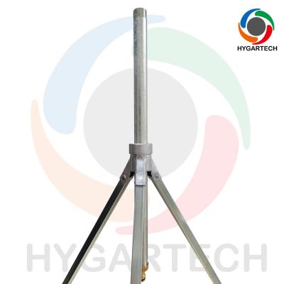 China Metal Triangle Stand With Butterfly Sprinkler And Male Thread Connection For Watering In Irrigation Or Garden for sale