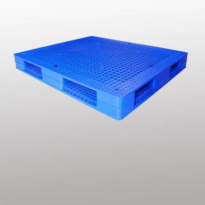 Cina Palleti di plastica impilabili a doppia faccia per un deposito sicuro e protetto in vendita