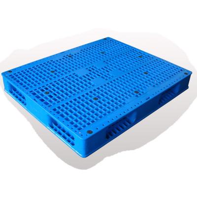 China Dynamische lading 1.5T zware plastic pallet Blauwe kleur voor industriële opslag in magazijnen Te koop