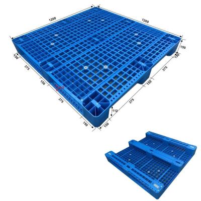 Cina Colore blu Tre corridori pallet di plastica con gomma antiscivolo inserita in vendita
