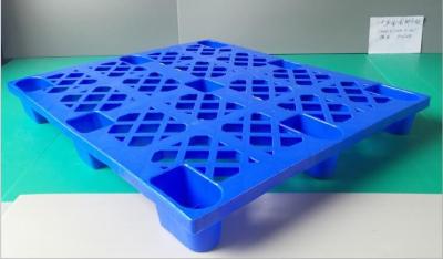 China 9-Foot HDPE Plastic Pallet for Easy and Safe Handling in Industrial Environments for sale