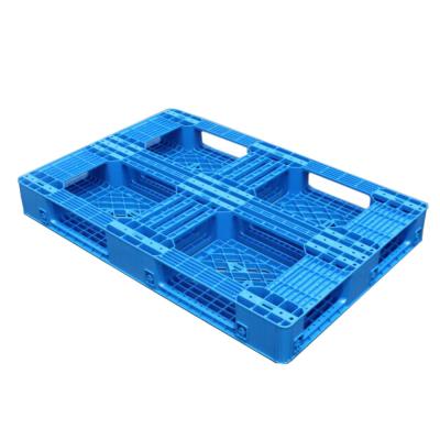 Cina 1200*1000 pallet di plastica dura instabile con opzioni di etichettatura e carico dinamico di 1 T in vendita