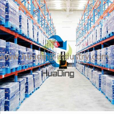 中国 HUADING 1300*1100mm 大サイズ 積み重ね プラスチックパレット 冷蔵庫用 高負荷容量 販売のため