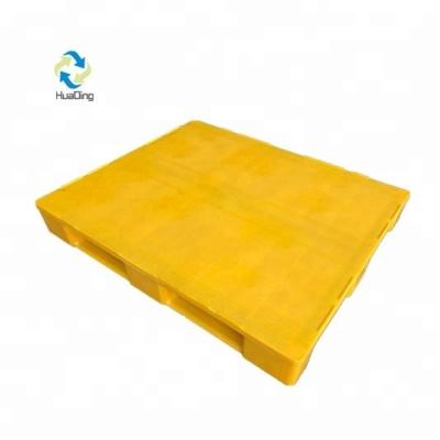Cina HUADING Palette di plastica a ponte chiuso carico dinamico di 1,5 T per 1200*1000*150mm di stoccaggio in vendita