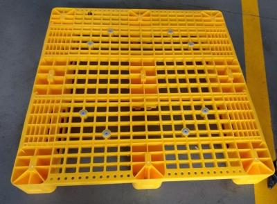 Cina -Made HUADING Palette di plastica per carrelli elevatori a forchetta monofaccia per scaffalature con ingresso a quattro vie in vendita
