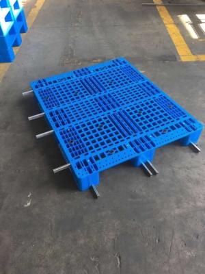 Cina Palette di plastica perforata monofaccia anti-slip in HDPE per scaffalature per magazzini di HUADING in vendita
