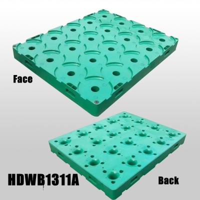 Cina GUARDIANTE rivestimento in plastica per barili da 5 litri di acqua scaffalatura e stoccaggio pallet di plastica in vendita