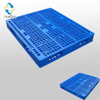 China 6T STATISCHE LAADING Plastieken pallets Etiketteringsopties voor langdurige duurzaamheid Te koop