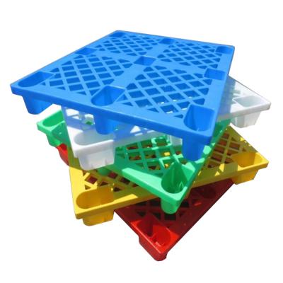 China HUADING Wegwerpbak voor Zwart Plastic Palet 9 Voeten Sluit dekken en klant logo Te koop
