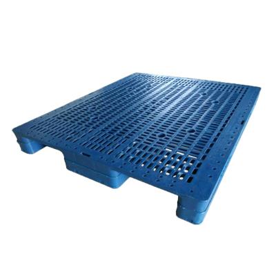 Cina 1200*1000*100mm HDPE Heavy Duty Large Stackable Plastic Pallet con tipo di ingresso a 4 vie in vendita