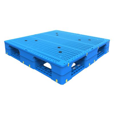 China 1200*1000 mm HDPE materiaal Plastic pallets voor opslag geproduceerd door HUADING Company Te koop