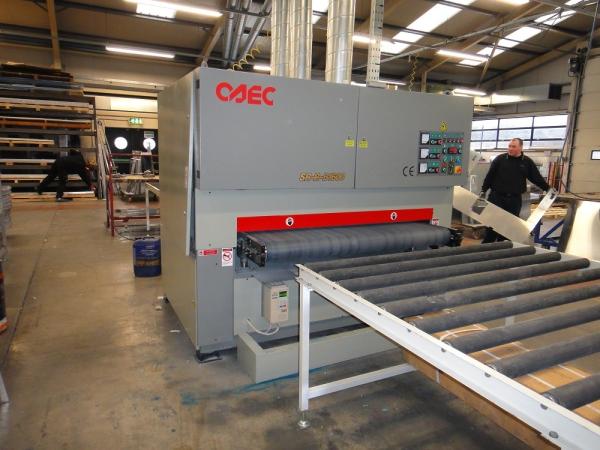 Quality Safety Metal Surface Finishing Machine 1100mm 1350mm Working Width for sale