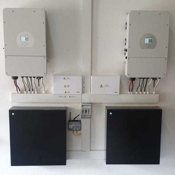 Quality Monofase Output Current 45A Deye 8kW Residential Hybrid Solar Inverter Energy for sale