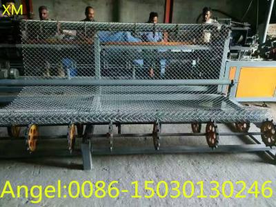 China 25*25mm-100mm*100mm van de de Kettingsverbinding van de maaswijdte de Volautomatische enige draad Omheining Machine Te koop