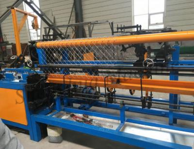 Cina Macchina per recinzione a maglie a catena con alimentazione a doppio filo completamente automatica a controllo PLC in vendita