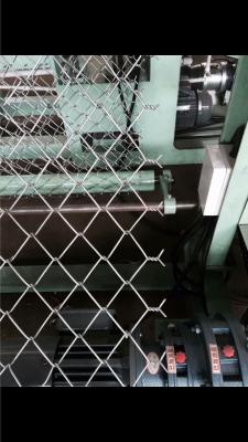 China 3m Width Single Wire Chain Link Fencing Net Making Machine To Kenya Market for sale