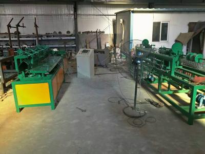 China 3 Width Singel Wire Feeding Chain Link Fence Machine PLC Control for sale