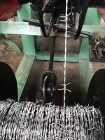 China High Quality double twist standard Galvanized Barbed Wire Machine for sale