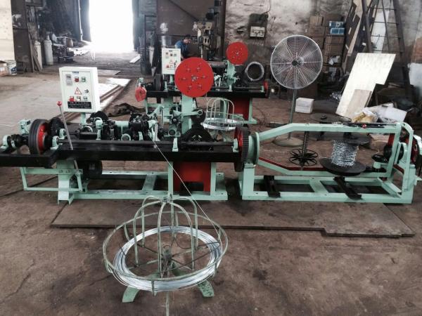 Quality CS-B Full Automatic Single Twist Standard Barbed Wire Mesh Machine with lower for sale