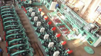 Cina Macchina ad alta velocità 380V 50HZ del filo spinato del doppio filo 1.6mm-2.2mm in vendita