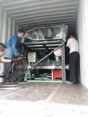 China Máquina torcida reta e reversa do arame farpado com alta velocidade de XM à venda