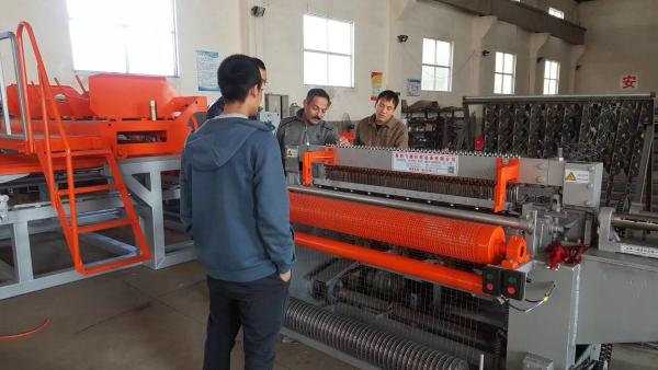 Quality Hot Sale Welded Wire Mesh Machine /Welded Wire Mesh Roll Machine for sale