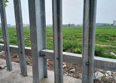 Китай Стальной палисад металла ISO9001 ограждая гальванизированную загородку Адвокатуры угла продается