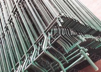 Cina Il triangolo che piega il PVC ha ricoperto il cavo saldato Mesh Fence di Mesh Panels 3D del cavo in vendita
