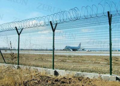 Cina Anti recinto del collegamento a catena di alta sicurezza dell'aeroporto di Panels Welded Fence del recinto del collegamento a catena di salita in vendita