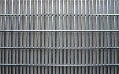 China 12.5*75mm Prik 358 Anti beklimt Omheining Hot Dipped Galvanized Te koop