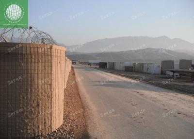 Cina Gabbione saldato barriera militare di sicurezza di perimetro allineato con le borse dell'animale domestico in vendita