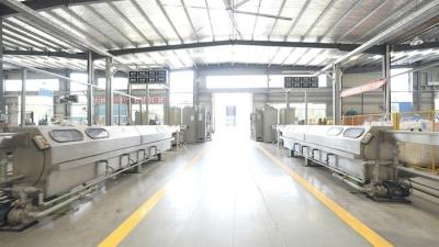 中国 1500m/Min 自動車用ワイヤエクストルーションマシン 高速 1.2mm-5mm 完成外径 販売のため