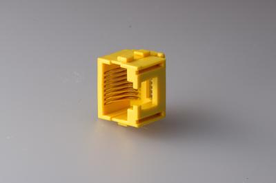 China Modulaire Lage het Profielrj45 Hefboom van SMT, Rj45 Modulaire Stoppen die Geel Schakelaarplastiek dalen Te koop