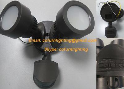 China LED Flood Light with Motion Sensor LED Security Wall Light for Porch Dusk to Dawn for sale